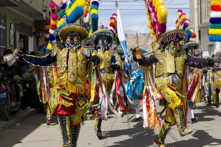 Negritos de Huánuco, una danza que celebra la Navidad – Rumbos de Sol ...